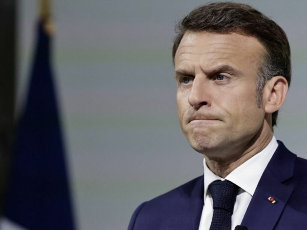 France : Comment Emmanuel Macron a épuisé la Ve République - Russafrik